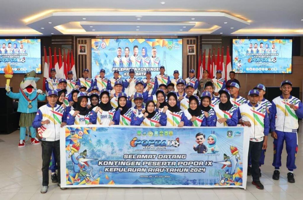 Lepas 300 Atlet Kontingen Batam ke Popda IX Kepri, HMR: Sapu Bersih ...