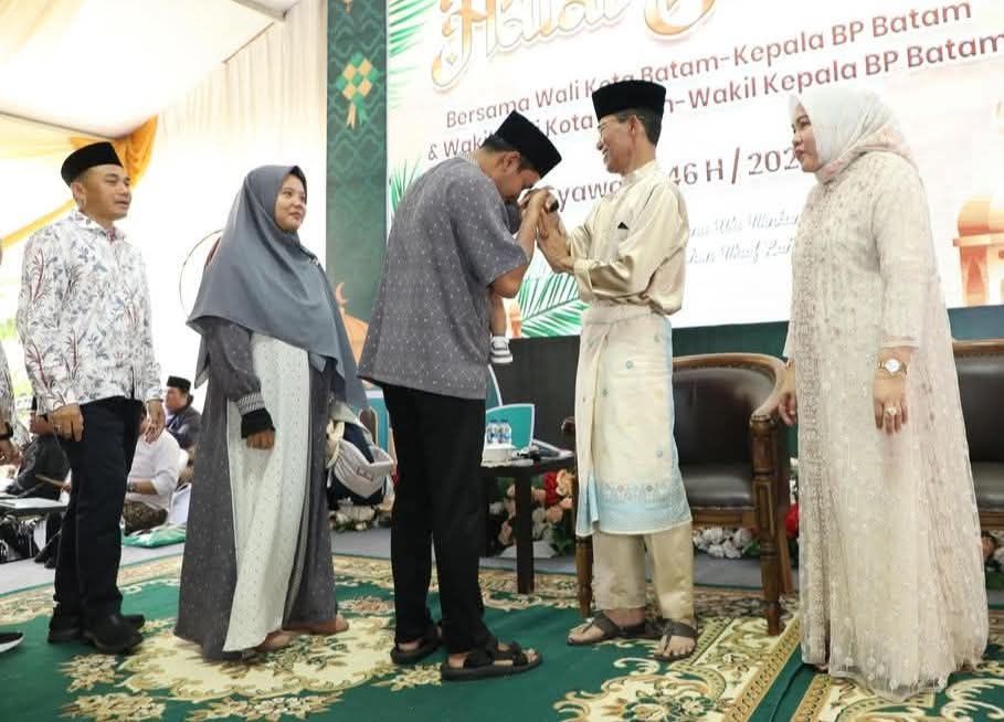 INSPIRASI PAGI: P Ramlee & Lagu Hari Raya - KataBatam.com